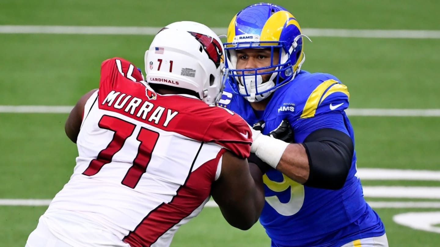 Titans Continue Bringing in Offensive Linemen, Signing Veteran Tackle ...