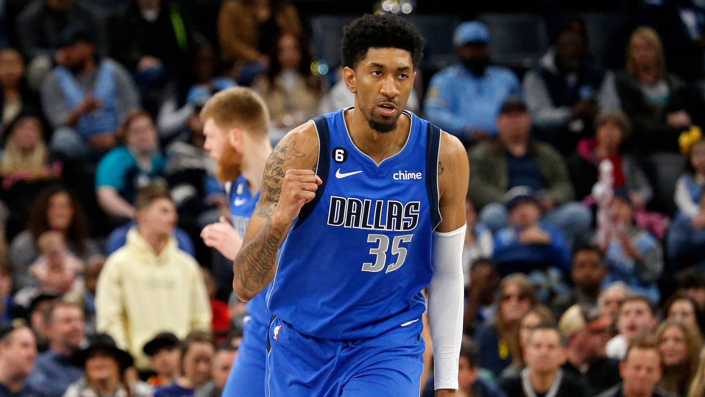 Christian Wood Has Perfect Reaction to Finally Signing With Lakers ...