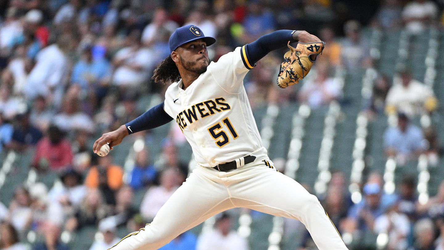 Milwaukee Brewers Starter Accomplishes Something No Other Pitcher Has ...