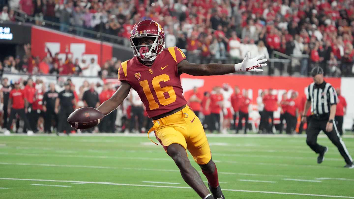 USC's Dynamic Wideouts Secure Spots on Biletnikoff Award Watch List ...