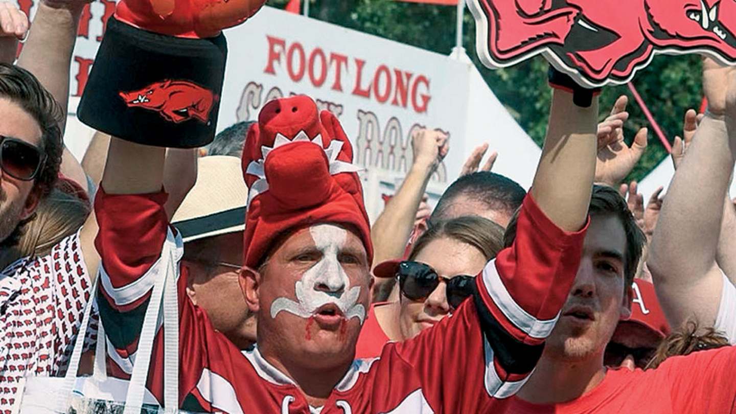 Other Than One Minor Difference, Razorback Fans, Media Are All in the ...