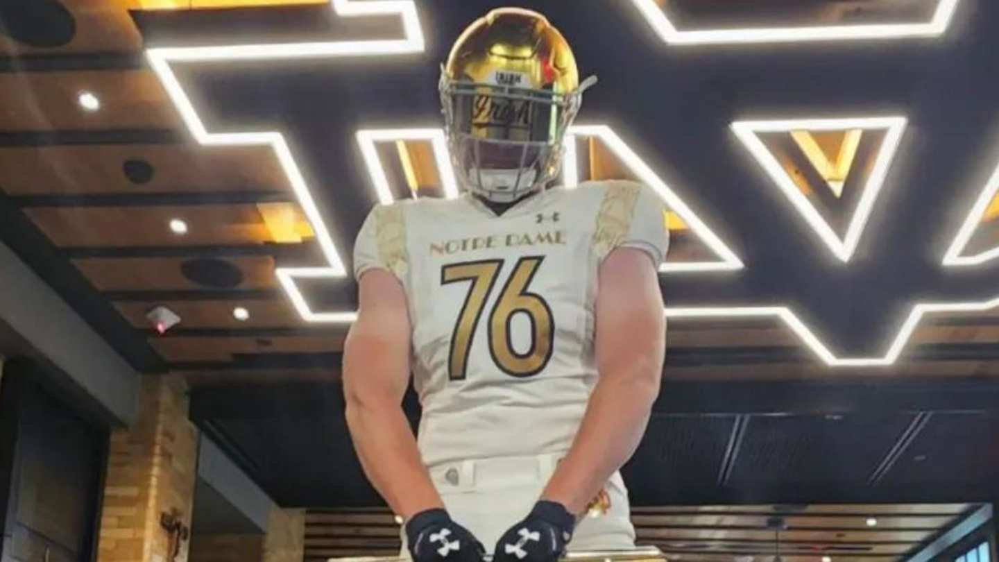 Notre Dame Is In Great Early Position With Offensive Tackle Michael ...