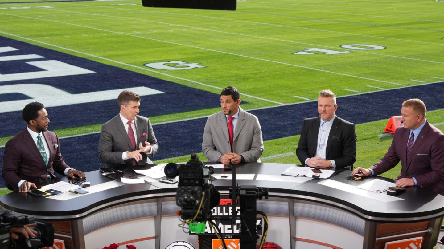ESPN Adds Popular ‘SportsCenter’ Personality to ‘College GameDay’ for ...
