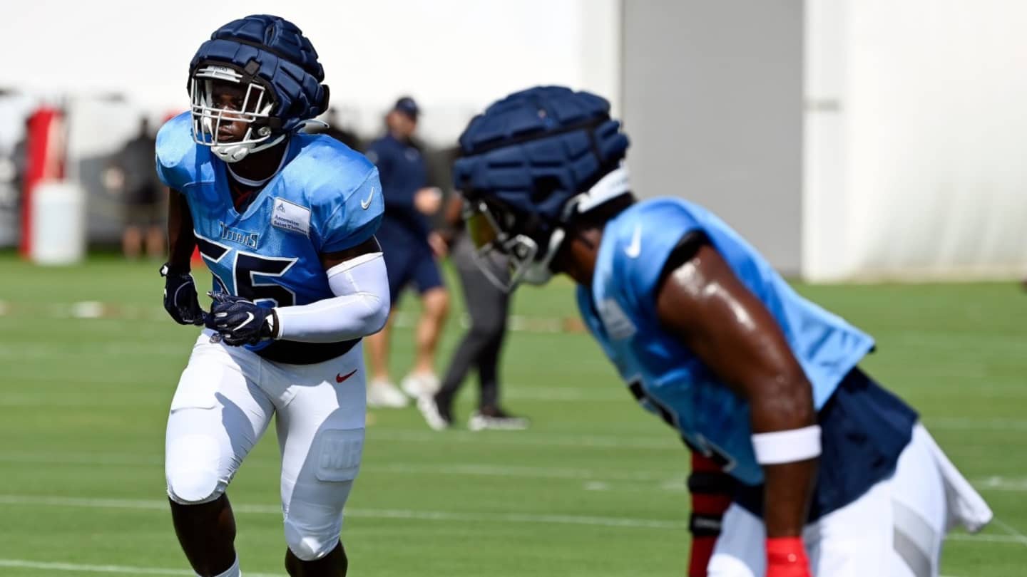 Titans LB Coach Bobby King Talks Competition Between Jack Gibbens and ...