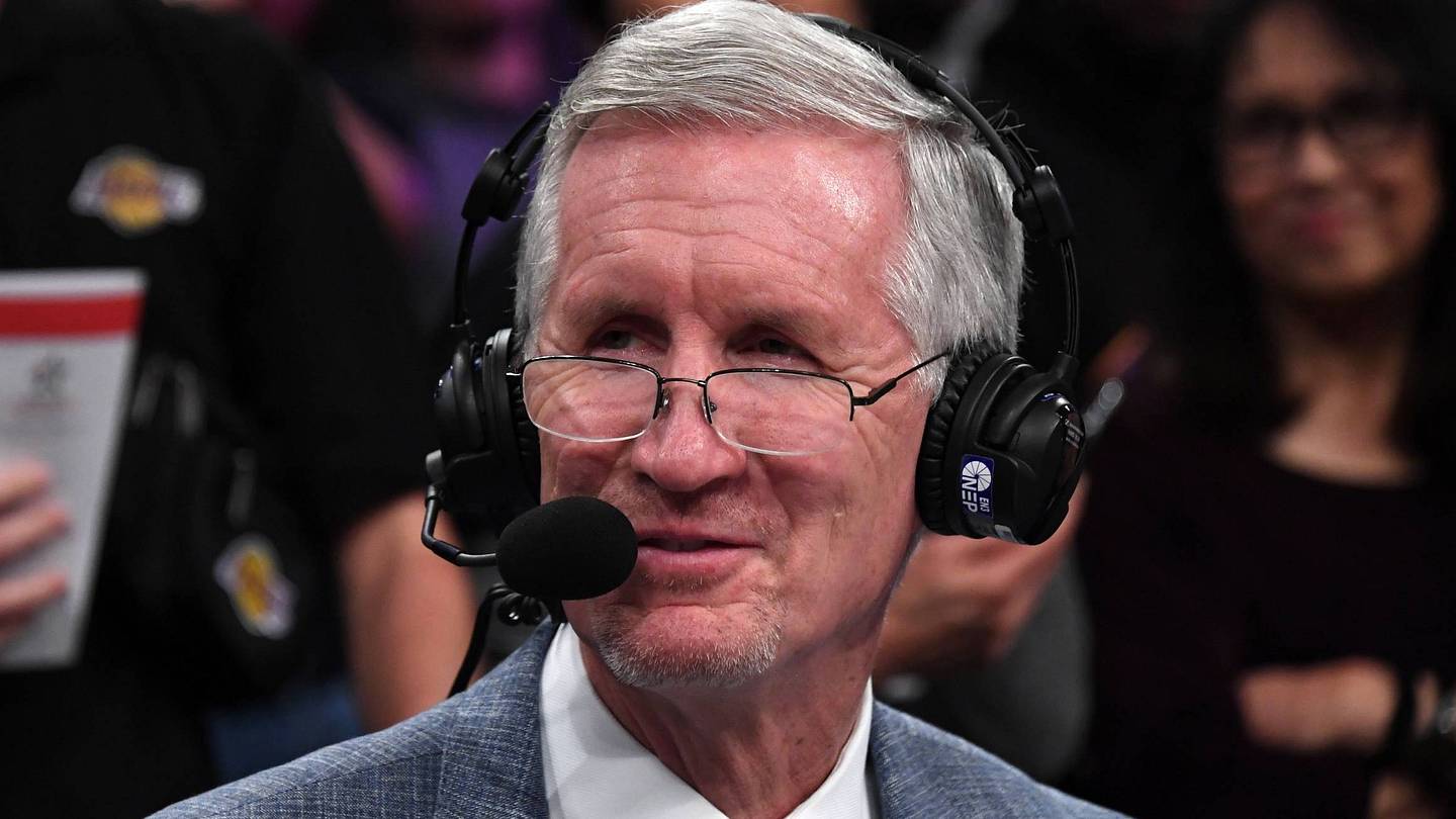Mike Breen Returning to ESPN Broadcast for Game 3 of NBA Finals ...