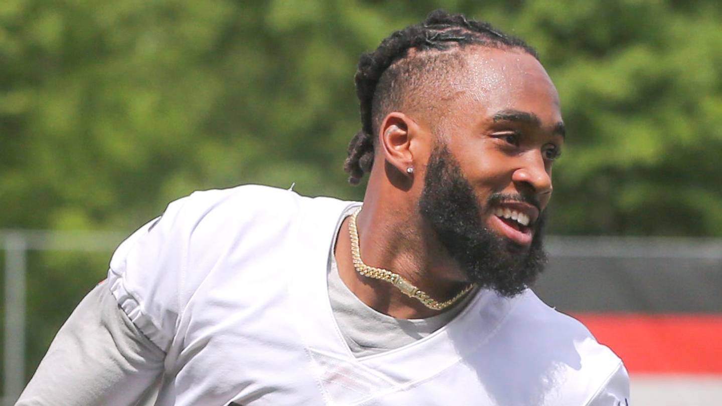 Johnson III Says He Tried Recruiting Odell Beckham Jr. Back to Browns ...