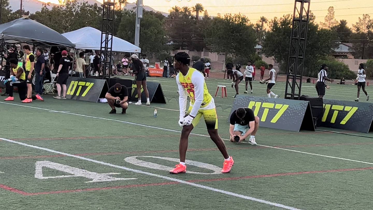 Elite WR Carnell Tate Reveals Commitment Announcement Date - Sports ...