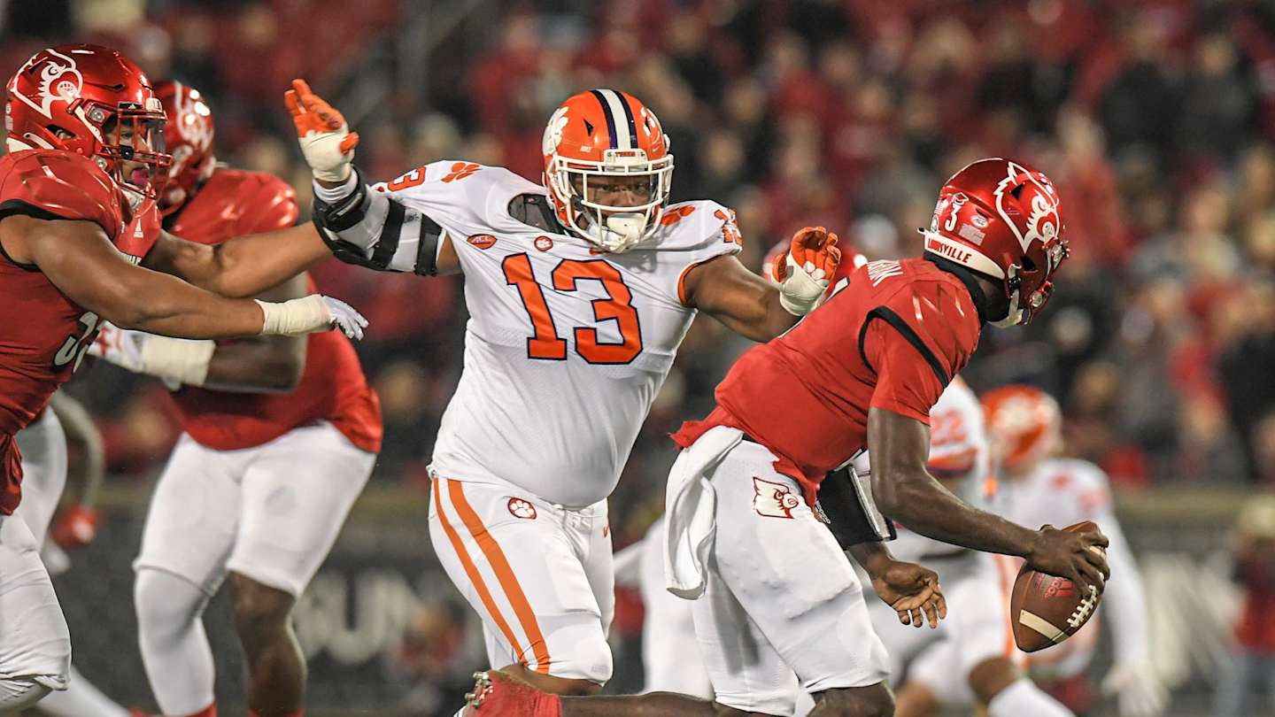 Eason Knows What a Great Defensive Line Looks Like, Clemson has it ...