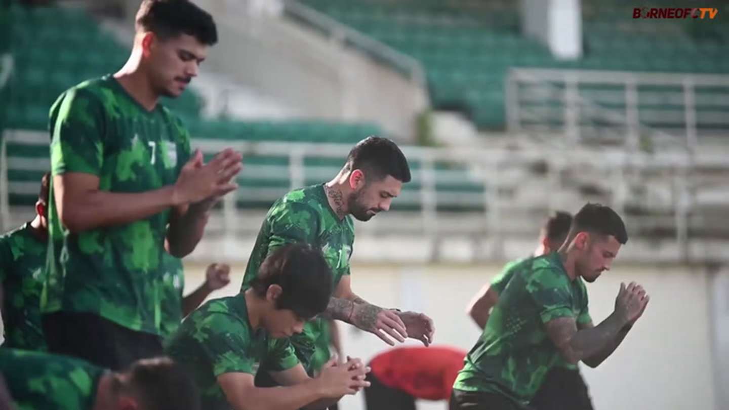 Best of Jonathan Bustos in training - Soccer - OneFootball on Sports ...