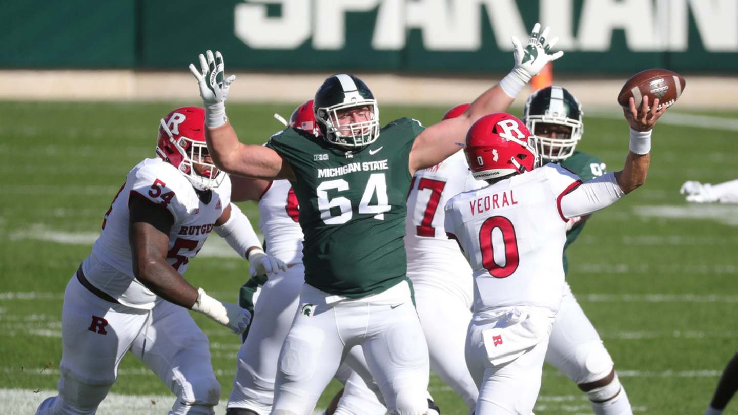 Michigan State DT Jacob Slade named Walter Camp preseason All-American ...
