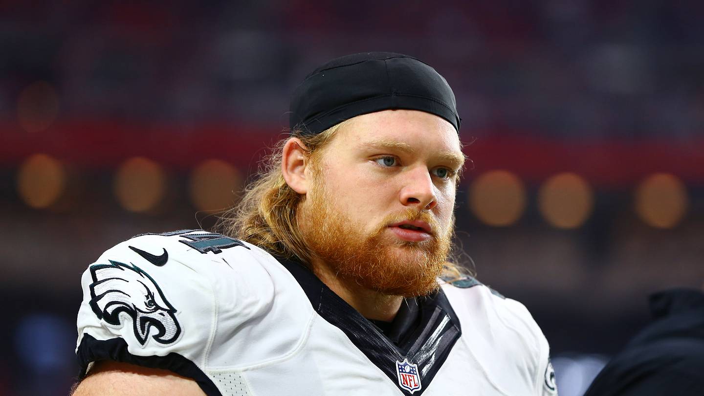 Former Wisconsin defensive lineman Beau Allen retires from the NFL ...