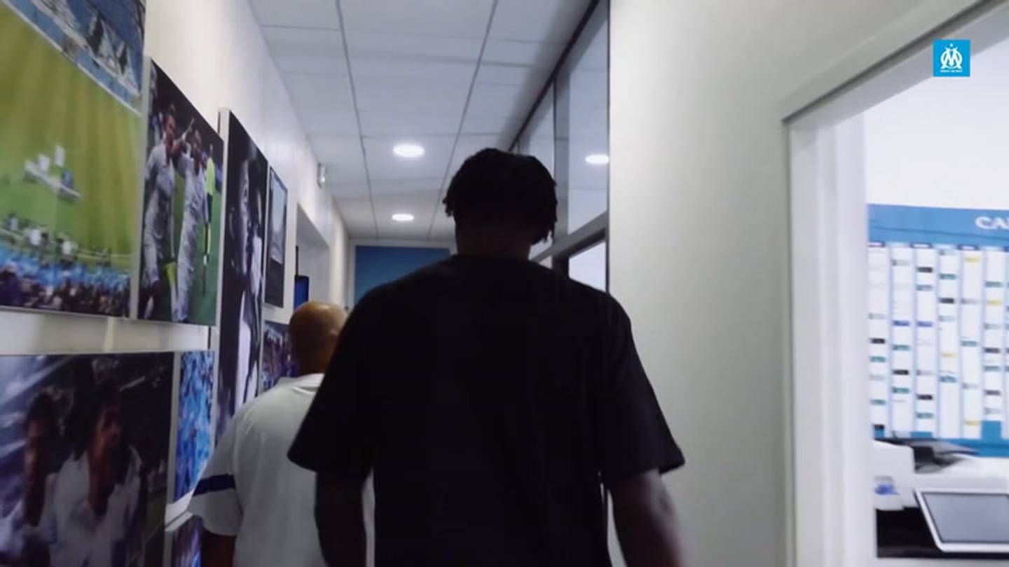 Behind the scenes of Isaak Touré first moments at Marseille - Soccer ...