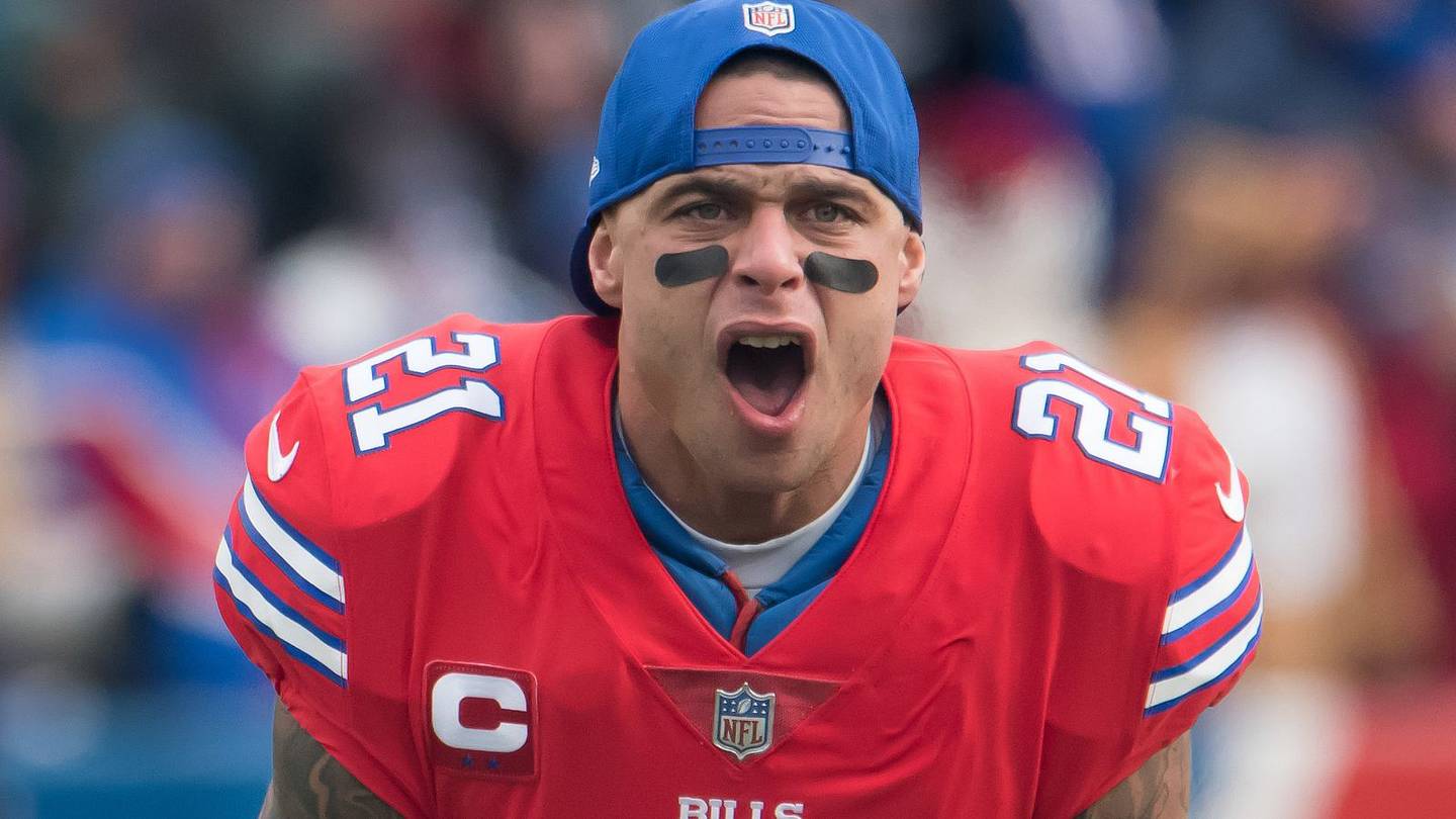 Buffalo Bills BREAKING: Jordan Poyer Leaves Camp Practice, Needs Elbow ...