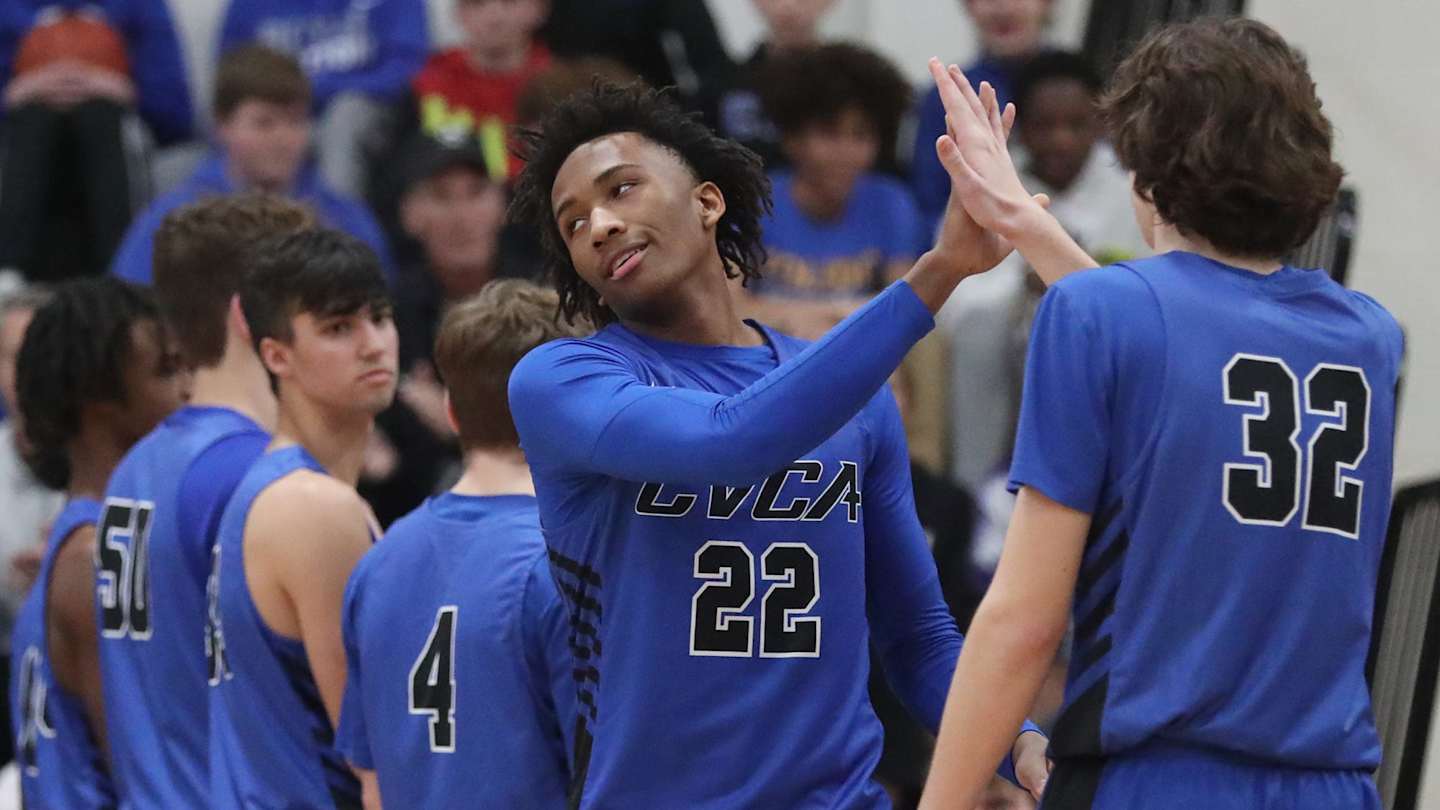 Duke basketball coaches check out potent five-star point guard - Sports ...