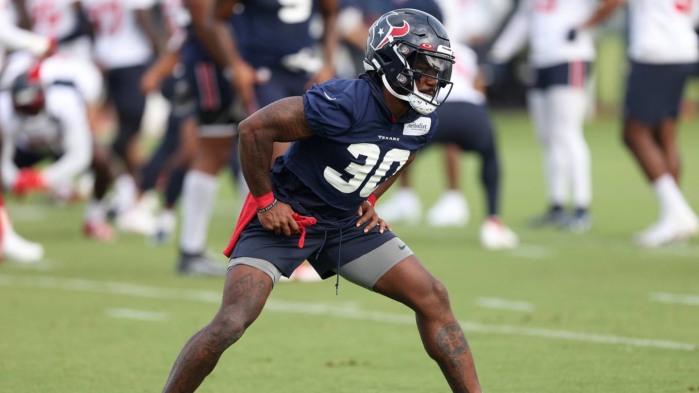 Texans’ Darius Anderson Charged With Burglary With Intent to Assault ...