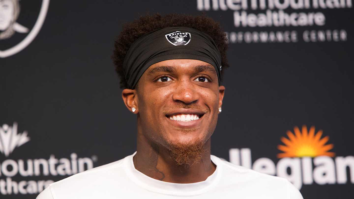 Demarcus Robinson left Kansas City Chiefs for Las Vegas Raiders ...