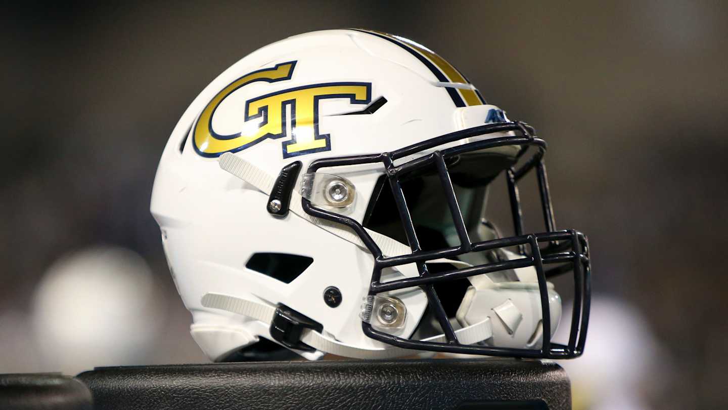 Yale Transfer Tight End Jackson Hawes Commits to Georgia Tech - Sports ...