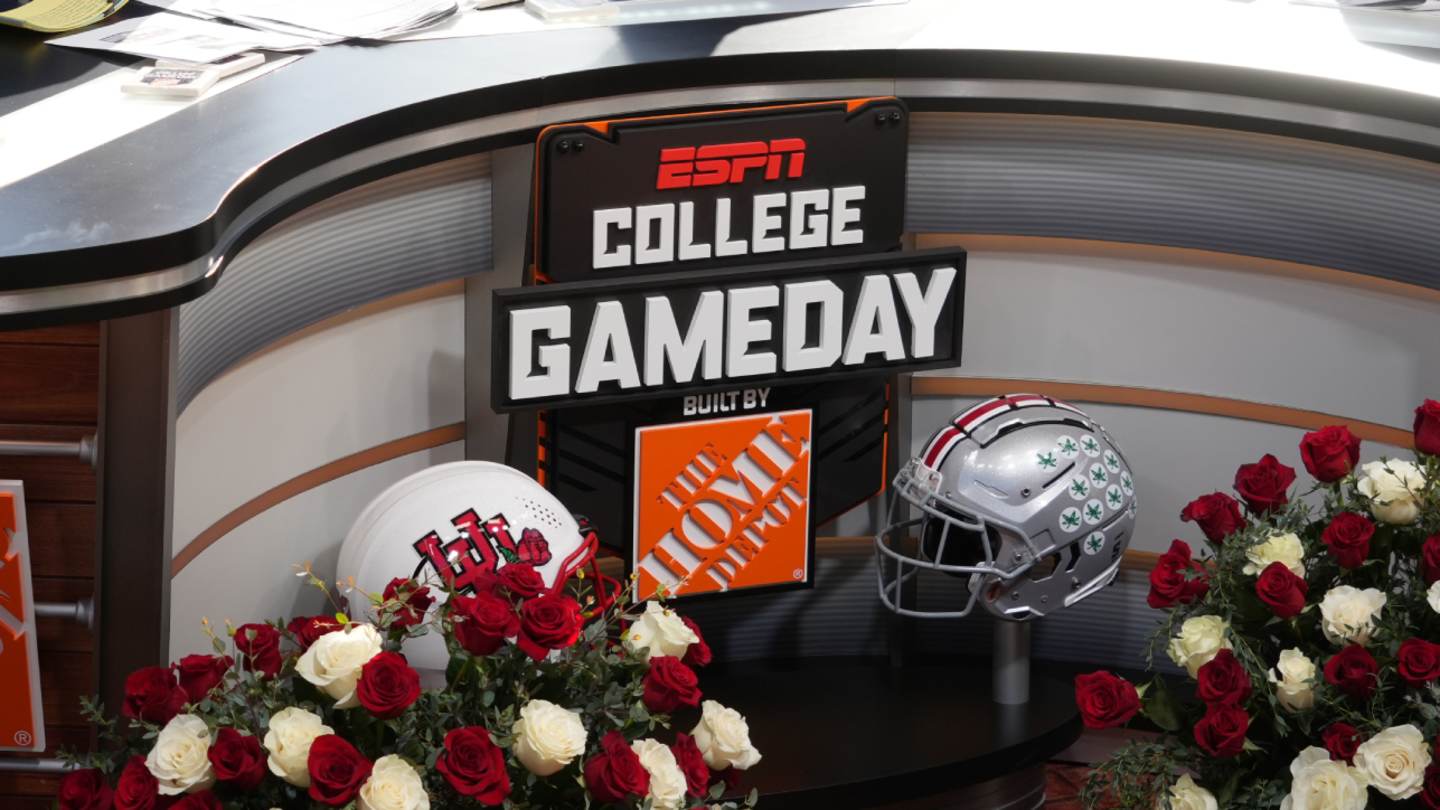 ESPN’s College GameDay Announces Hire of Peloton Instructor Jess Sims ...