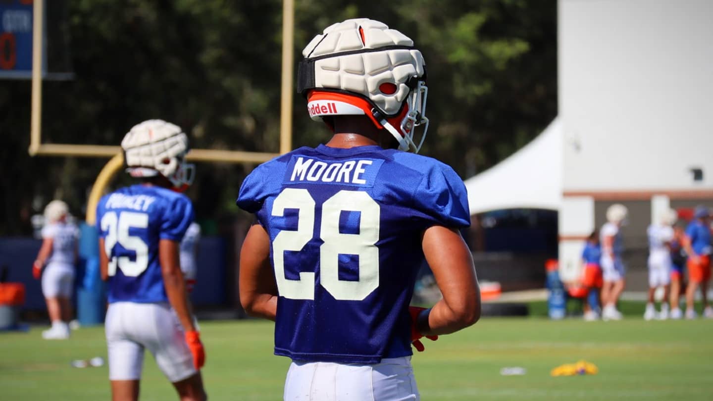 Billy Napier Updates Florida Gators CB Devin Moore's Upper-Body Injury ...