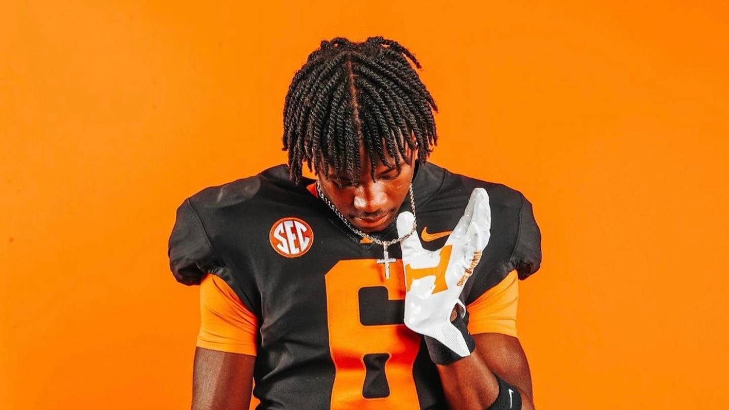 Breaking: Prized CB Rickey Gibson Details Decision to Choose Tennessee ...
