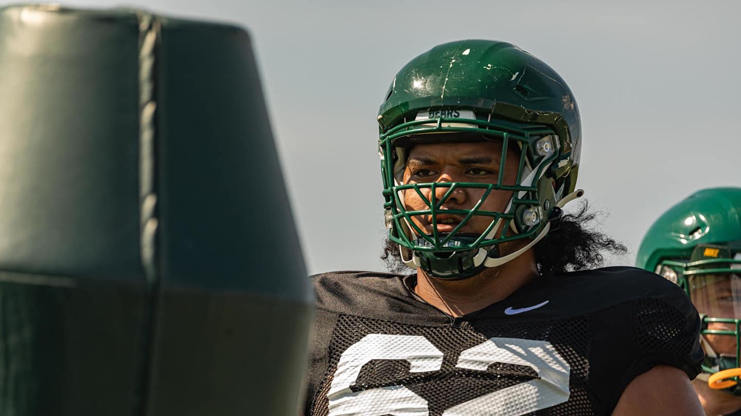 Baylor Football Defensive Tackle Siaki 'Apu' Ika Named to 2022 ...