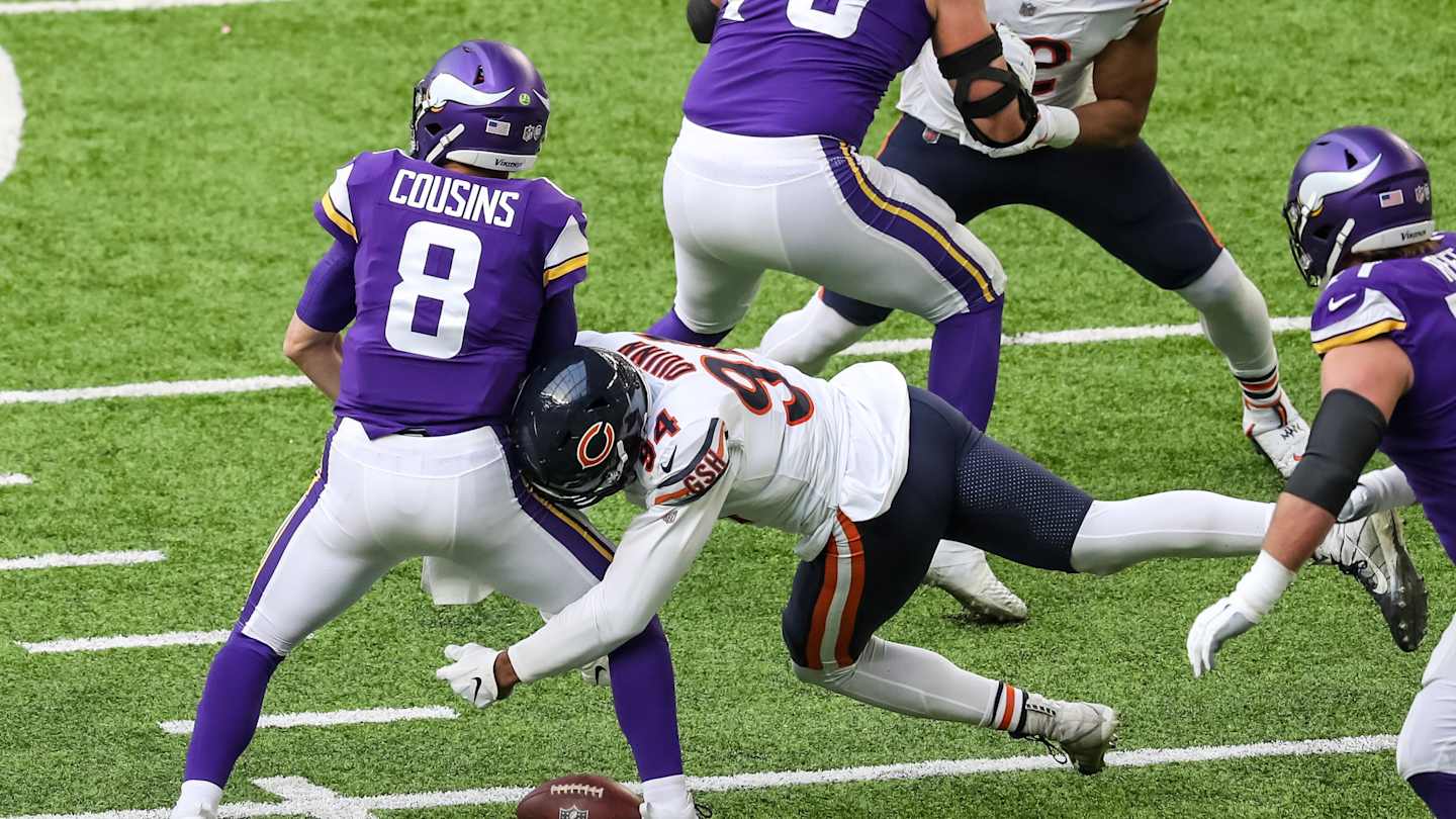 Bears pass rusher Robert Quinn earns top 100 spot - Sports Illustrated ...