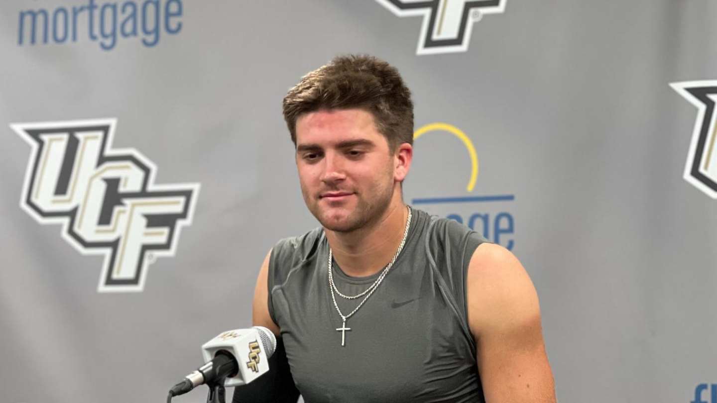 John Rhys Plumlee's First Press Conference as UCF Knights Starting ...