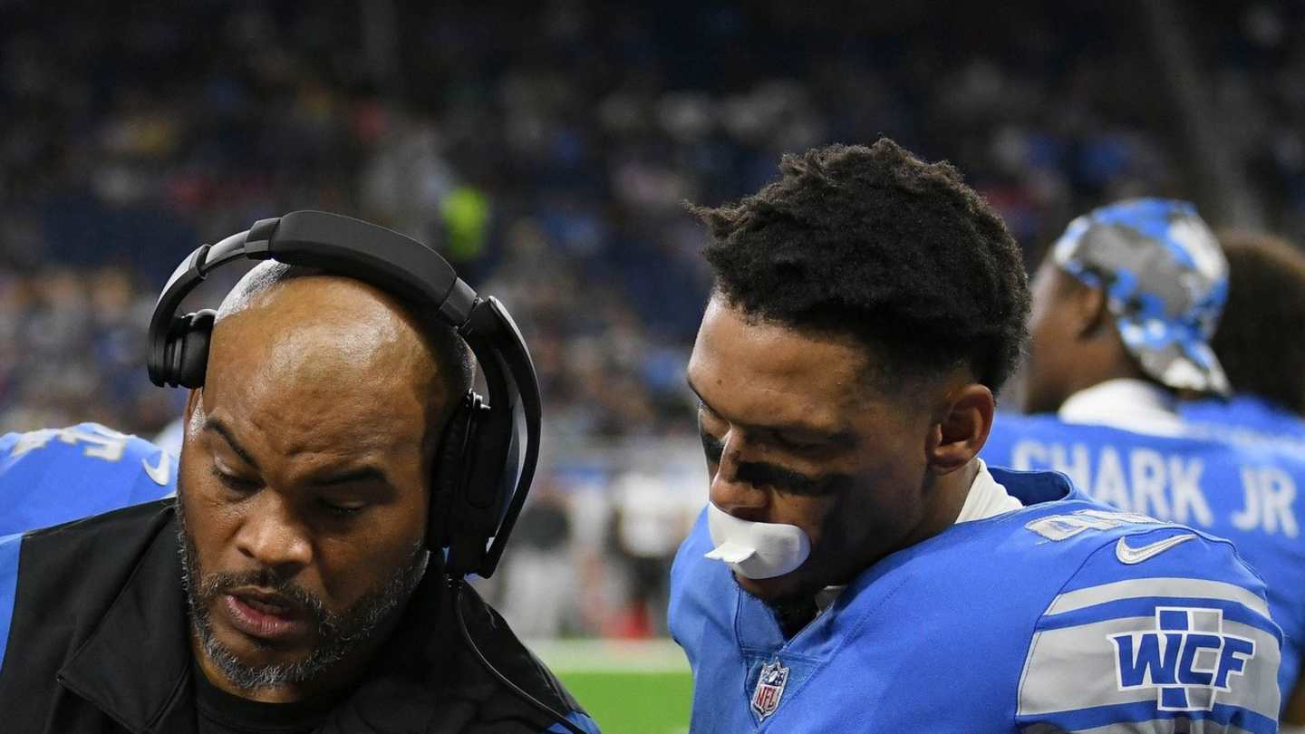 Detroit Lions Duce Staley Has Been Authentic Self on Hard Knocks ...