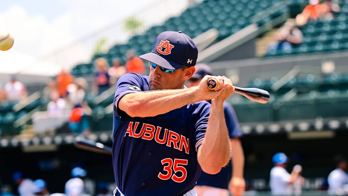 Karl Nonemaker named ABCA Assistant Coach of the Year - Sports ...