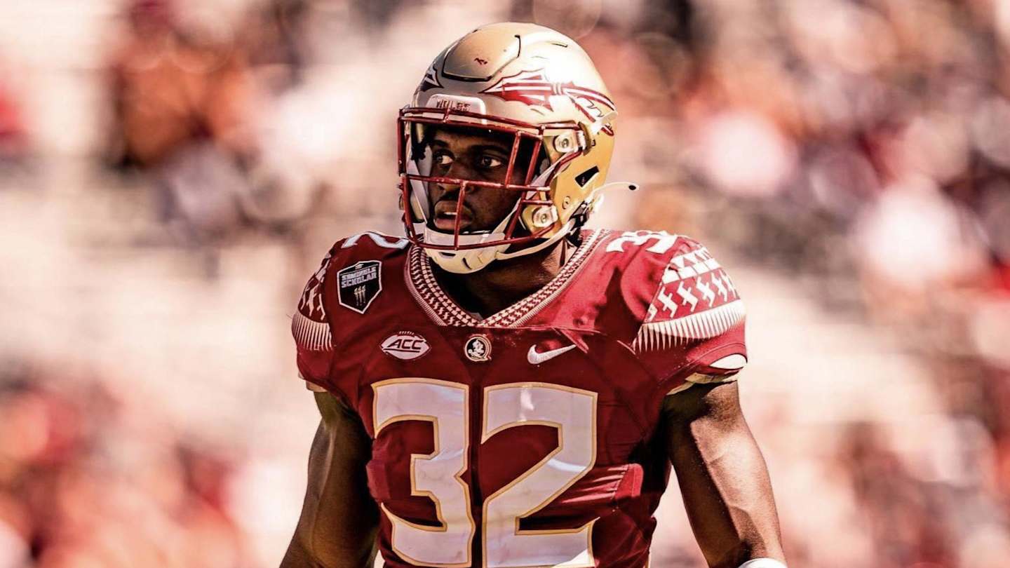 Redshirt sophomore linebacker to miss 2022 season - Sports Illustrated ...