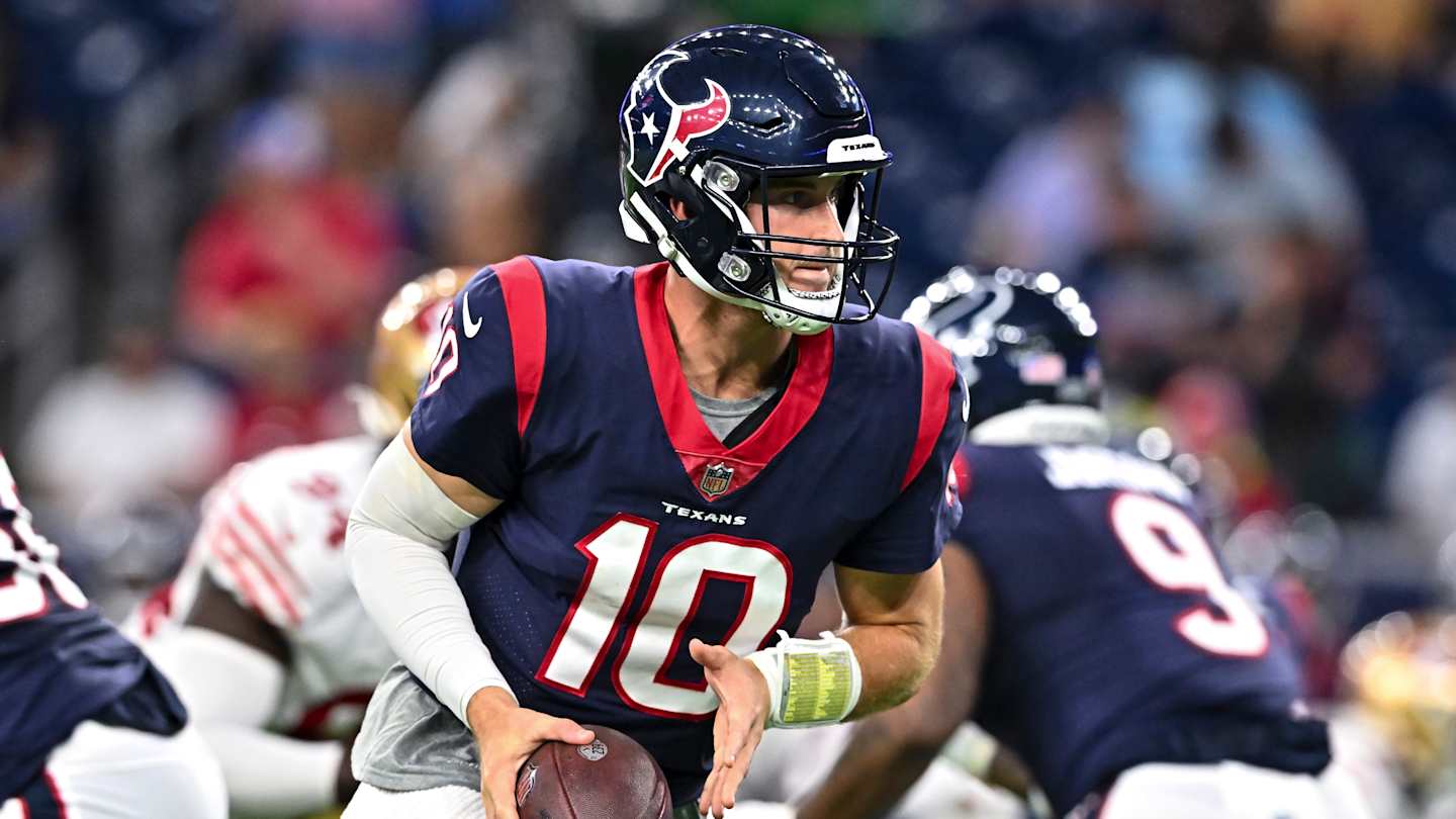 Houston Texans QB Davis Mills: 'Still A Very Confident Football Player ...