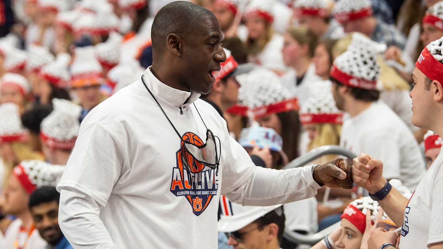Auburn’s Allen Greene’s resignation leaves Tigers with another ...