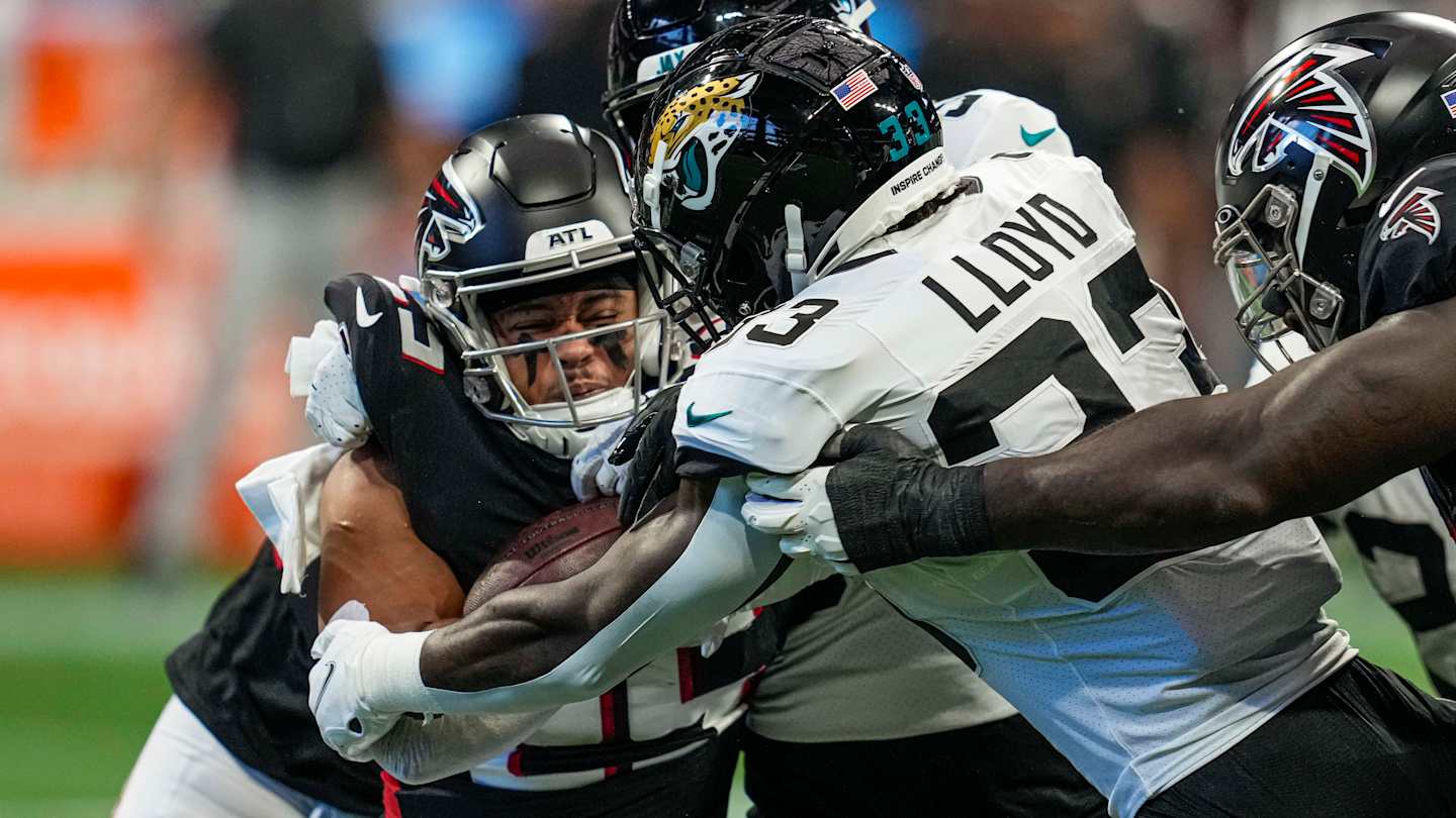 Jaguars LB Devin Lloyd impresses in NFL preseason debut - Sports ...