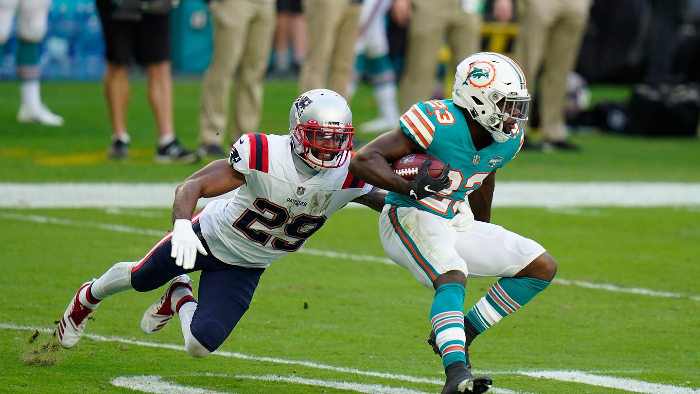 Tit For Tat: Miami Dolphins, New England Patriots Gaining Edge With ...