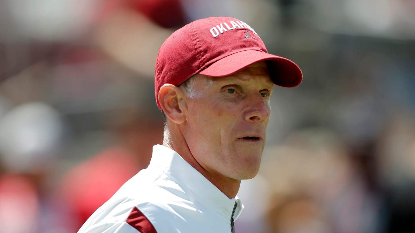 Oklahoma Sooners' Brent Venables Got His First Career W, Then Broke Out ...