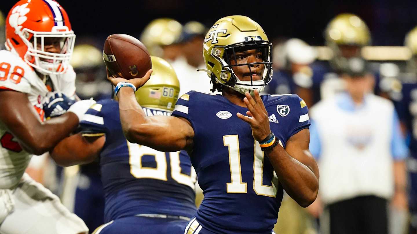 Georgia Tech Football: Grades for Each Position on Offense Against Clemson - Sports Illustrated ...