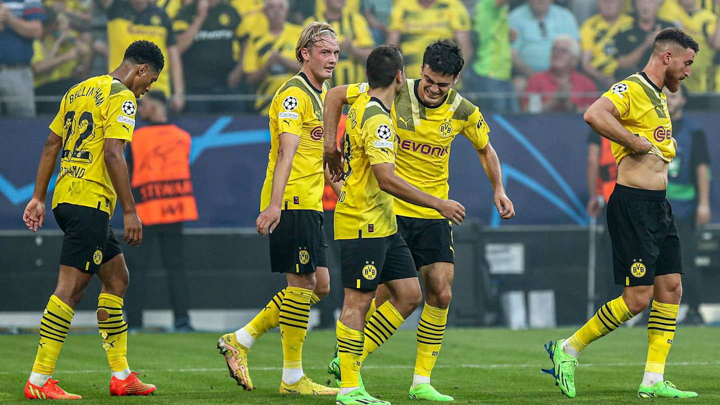 Gio Reyna Assists Twice in Champions League for Dortmund (VIDEO ...