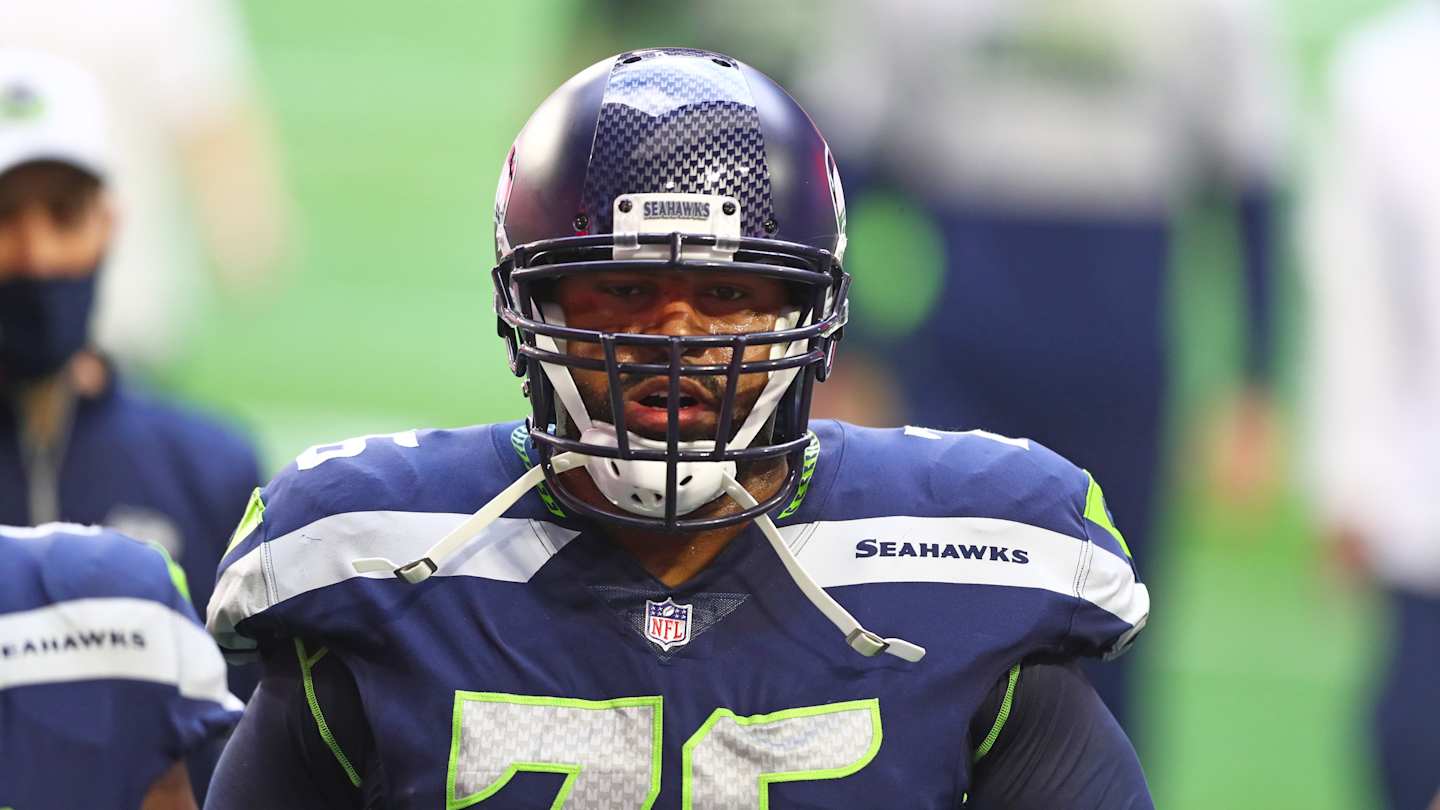 New York Jets LT Duane Brown Returns to Practice, Working Back From ...