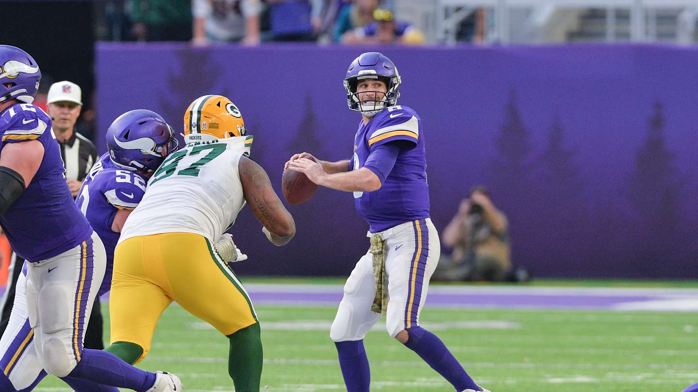 Vikings-Packers predictions: Who wins the NFC North rivalry showdown? - Sports Illustrated ...