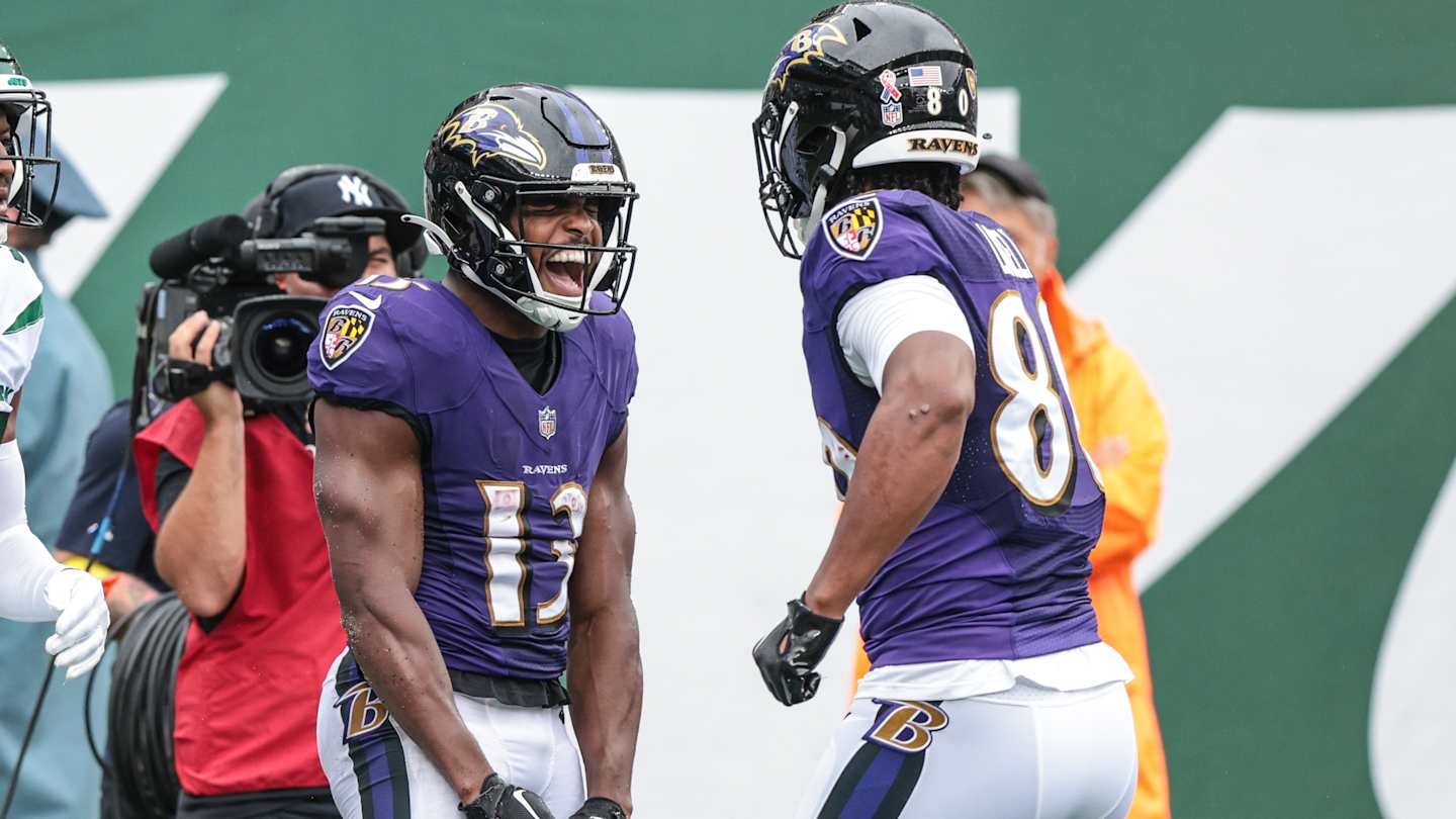 Baltimore Ravens Devin Duvernay Returns Opening Kickoff for Touchdown ...