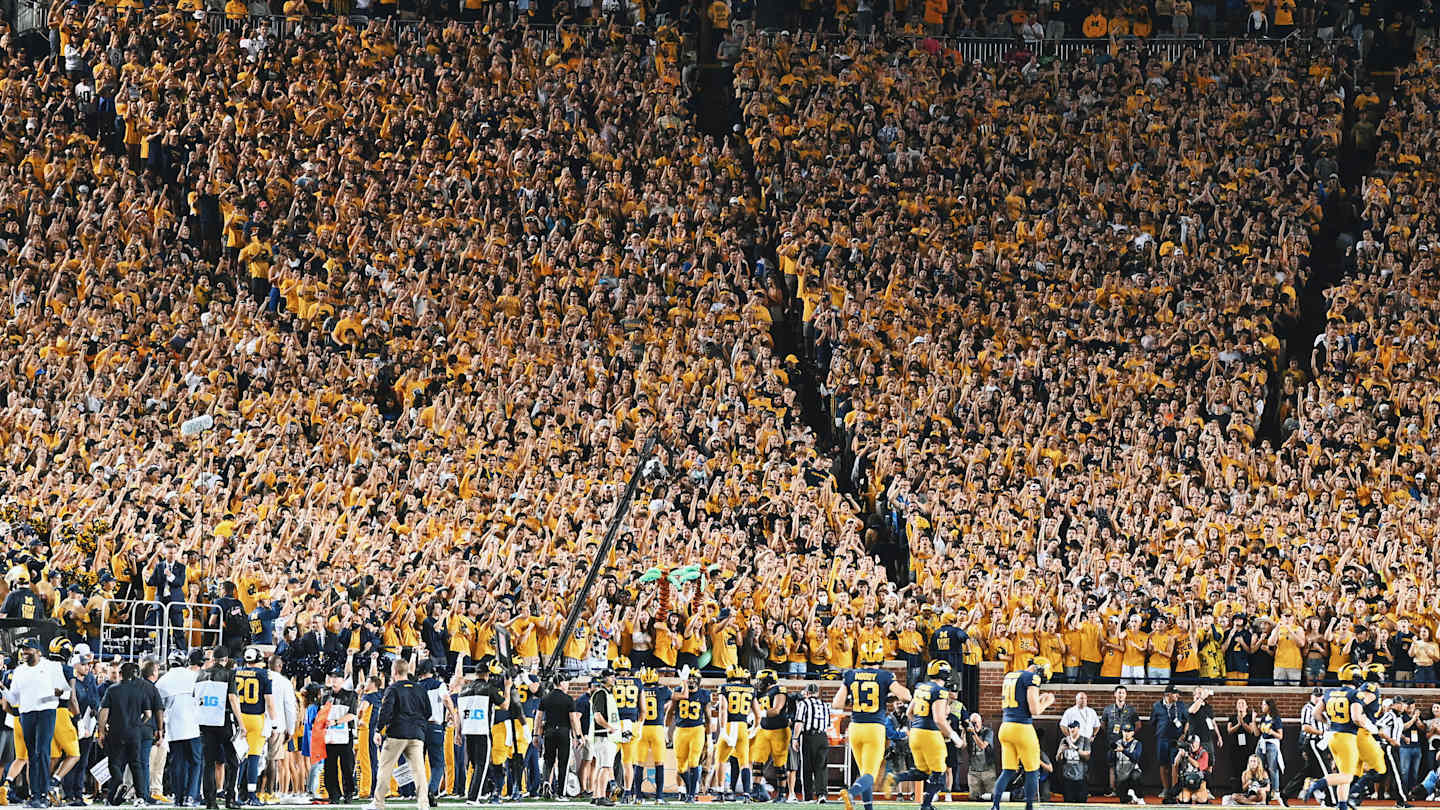 Michigan Announces Future Football Schedule Agreements - Sports ...