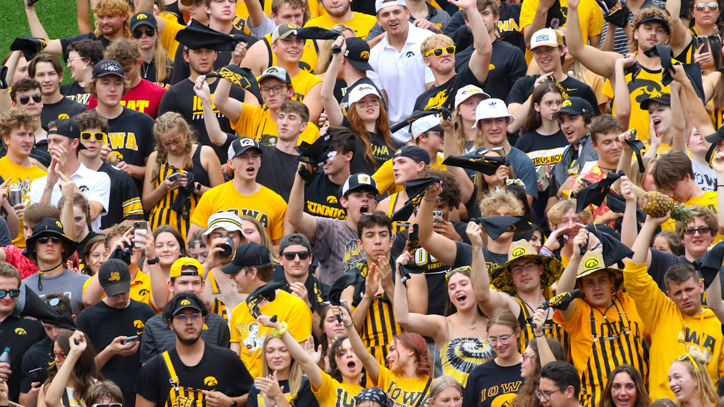 Single-Game Iowa Football Tickets on Sale Now - Sports Illustrated Iowa ...