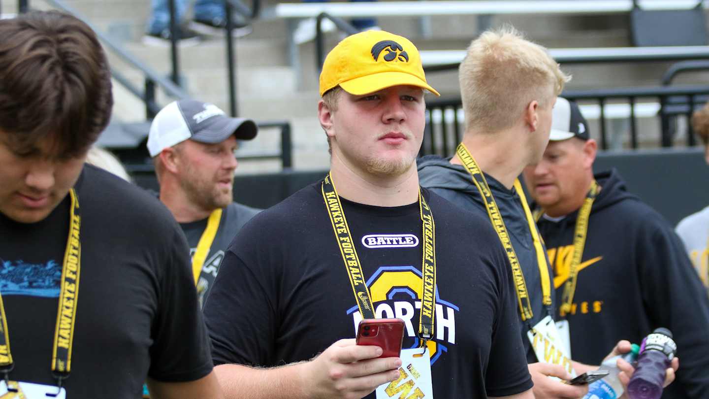 Tyson Terry Discusses New Offer from Iowa Football - Sports Illustrated ...