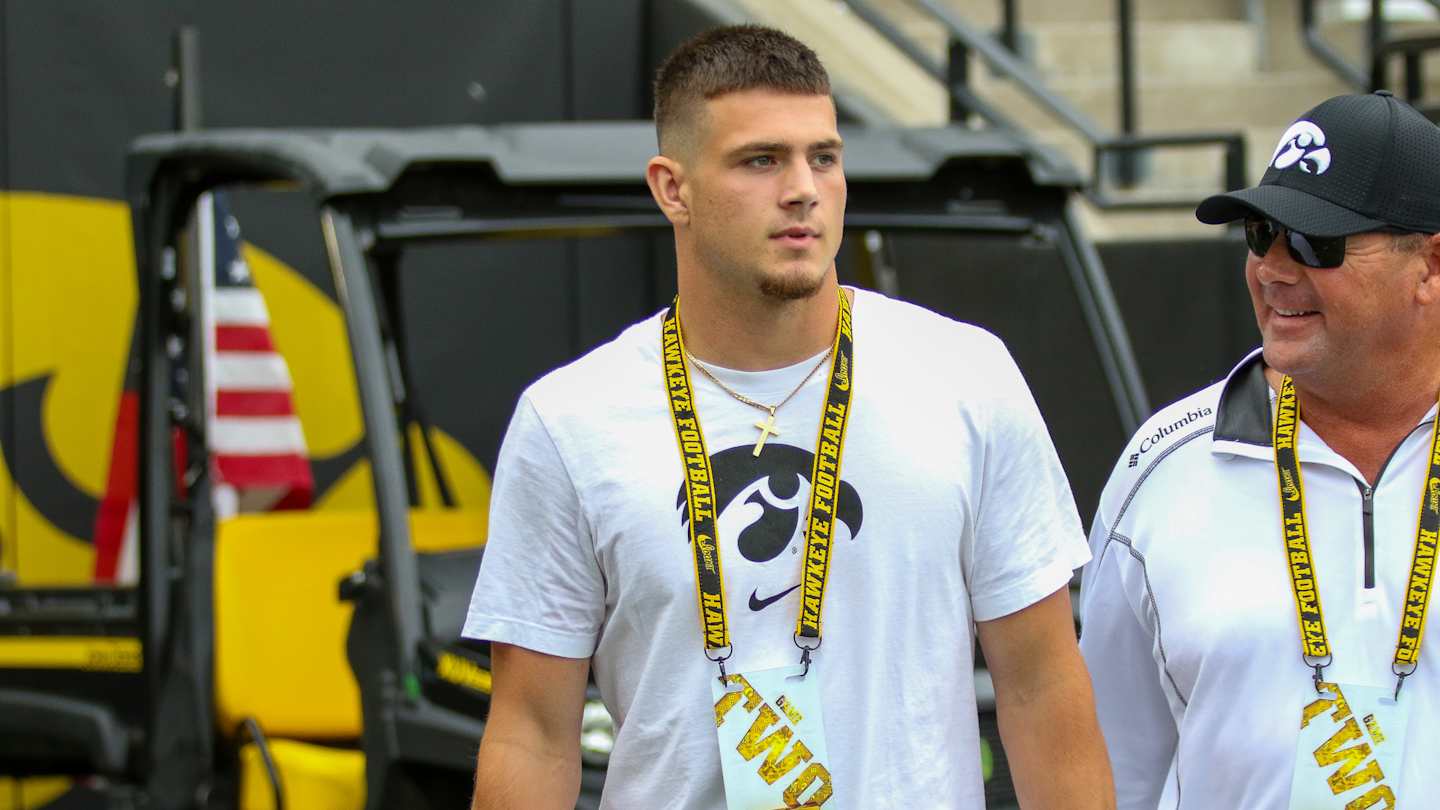 Aidan Hall Proud to Rep Home State at Iowa - Sports Illustrated Iowa ...