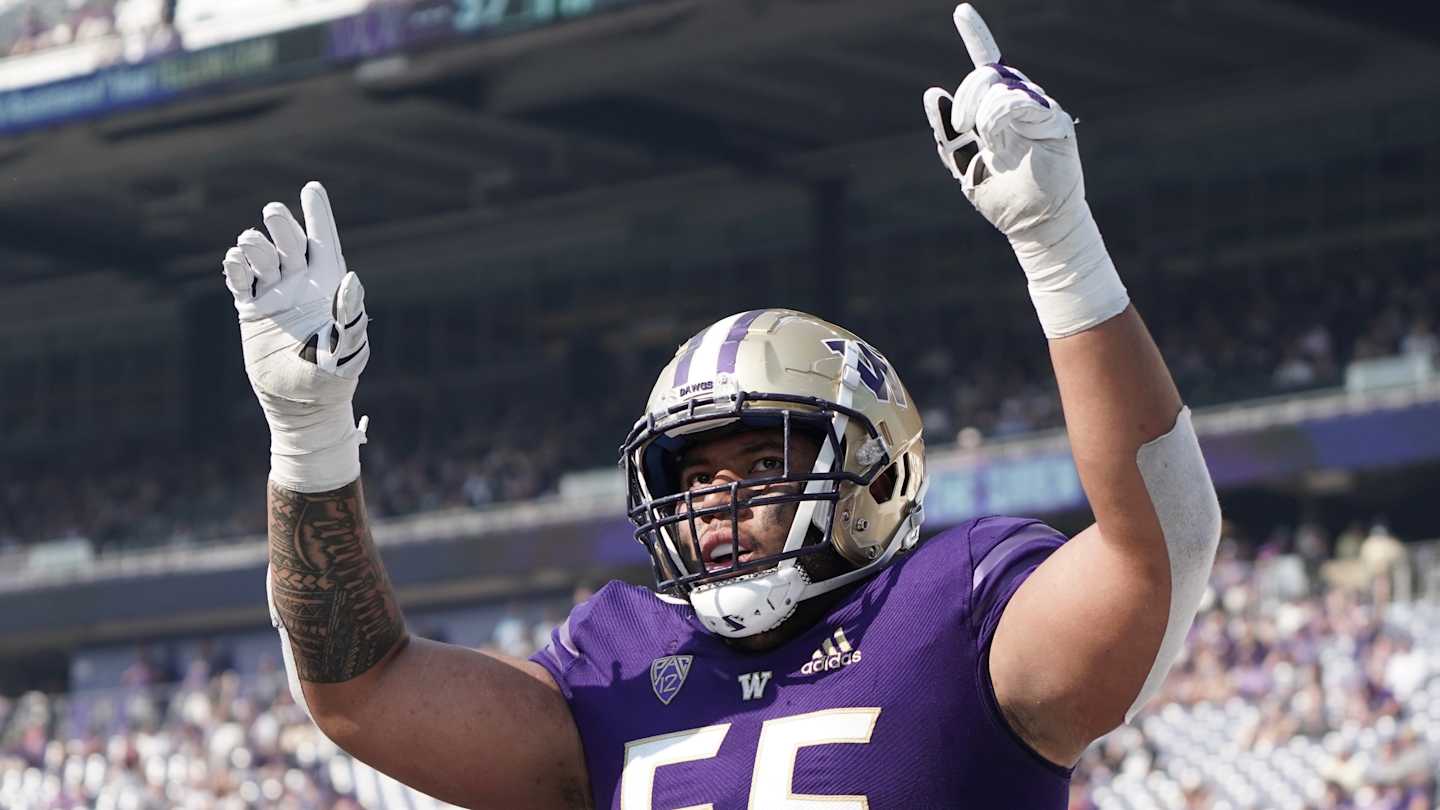 Huskies' Fautanu Says He Was 'Shocked' to Win Morris Trophy - Sports ...