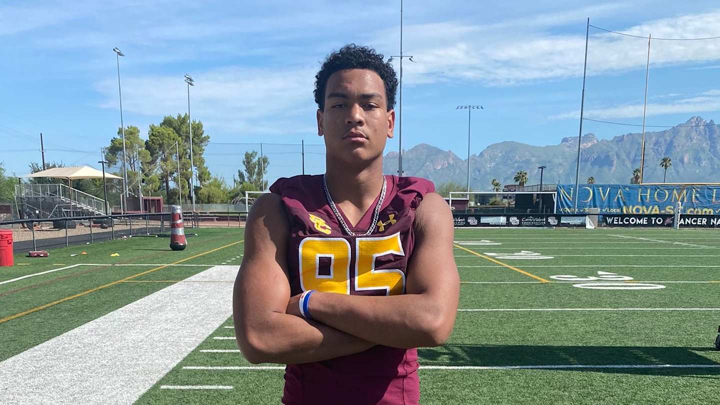 Elite Class of 2024 Edge Elijah Rushing Earns UCLA Football Offer ...
