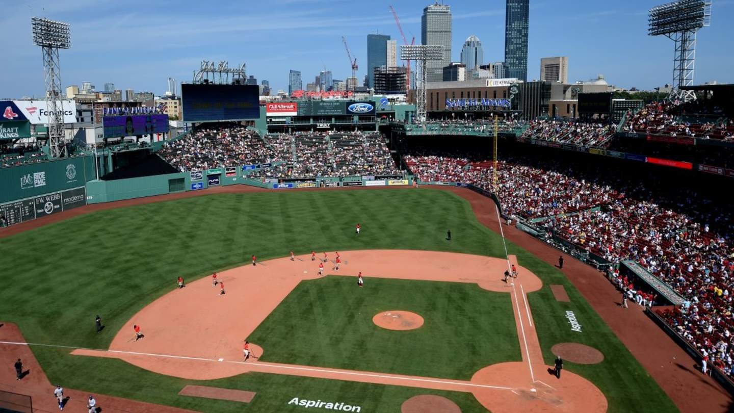 Red Sox Reportedly Sign Top International Prospect With All-Star ...