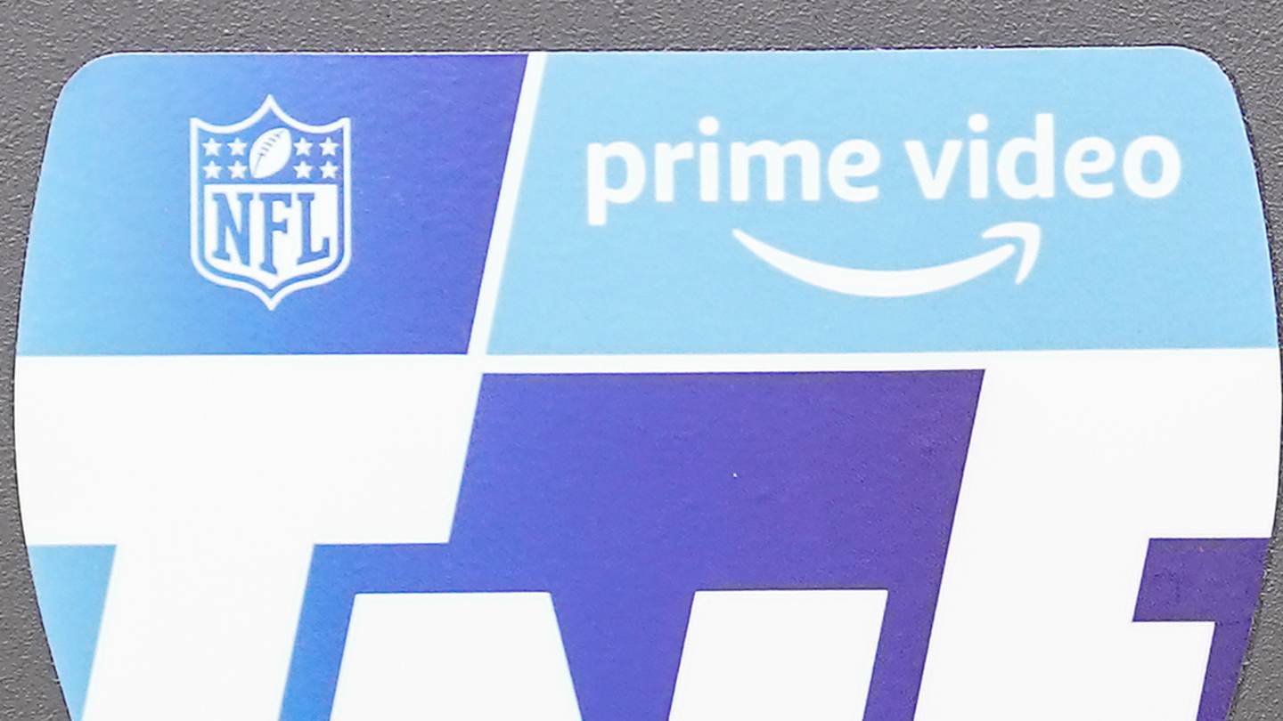 NFL World Reacts Wildly to First TNF Game on Amazon Prime Video ...