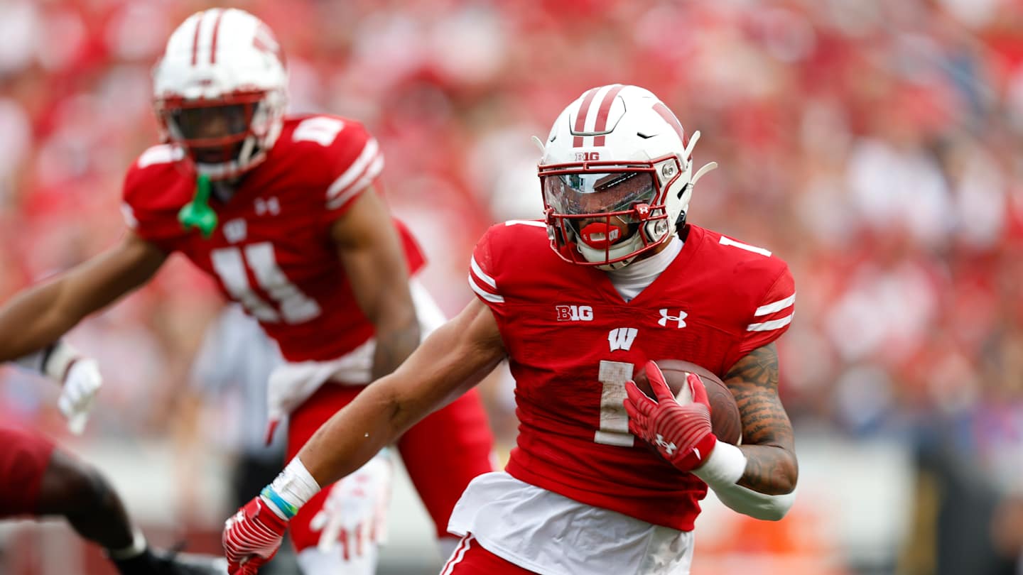 Wisconsin's Week 12 depth chart and injury report versus Nebraska ...