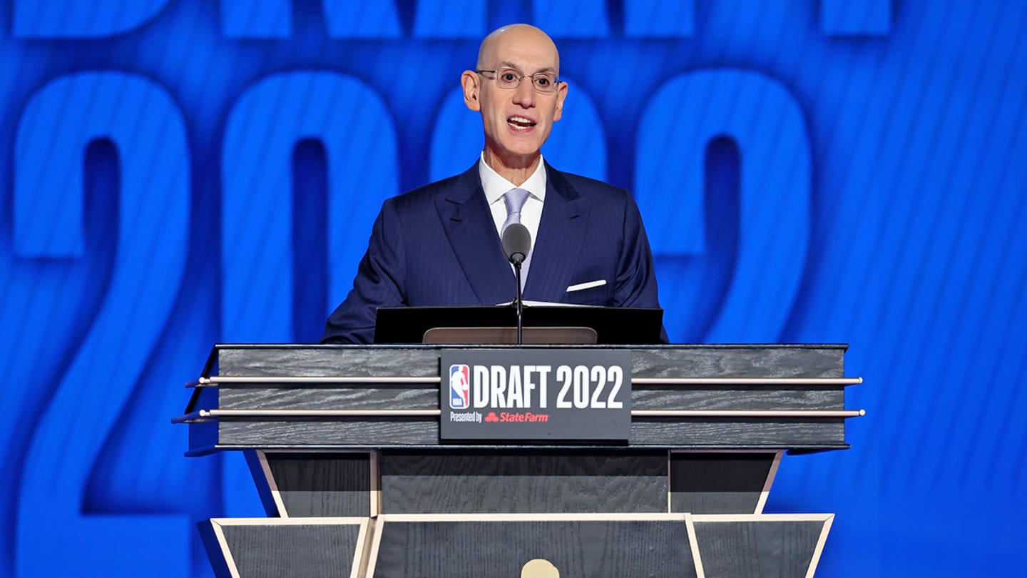 NBA, Union Discussing Lowering Draft-Eligibility Age to 18, per Report ...